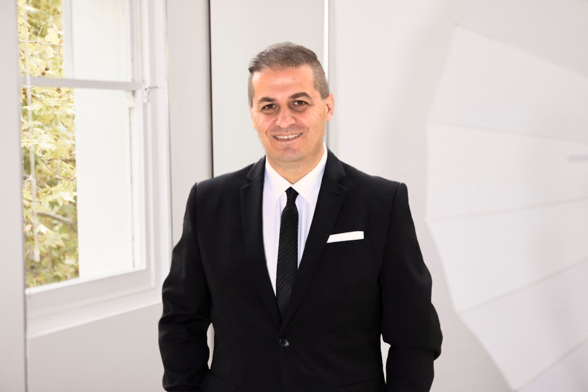 About Us - Patrick Leo